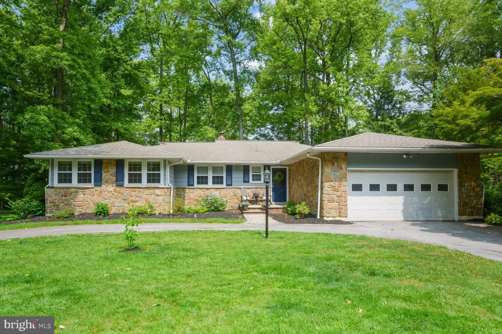 2107 Dunhill Drive, Wilmington, DE 19810 | MLS DENC2044594 | Listing ...