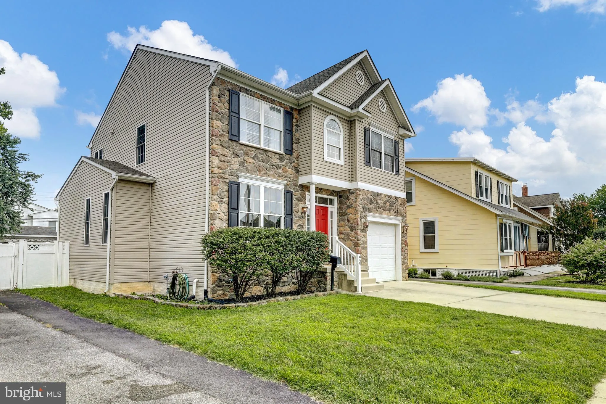 1829864571.jpeg?format=webp