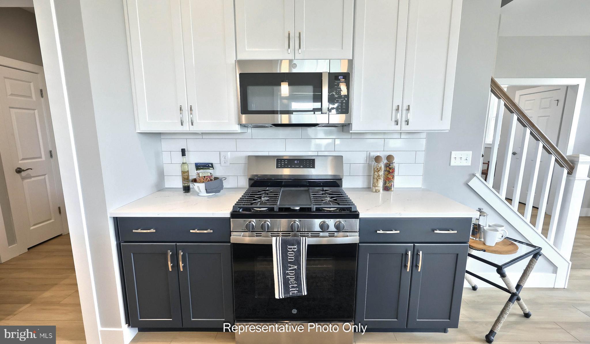 509 STONE GATE BLVD, ANNVILLE, PA 17003 | REMAX