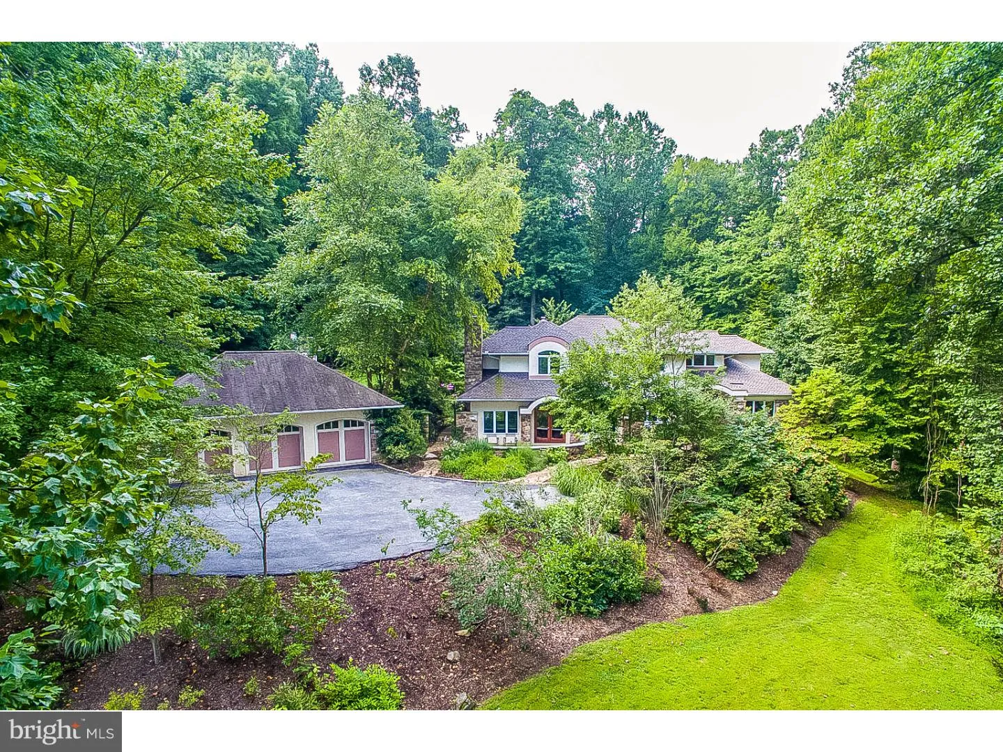 1982466877.jpeg?format=webp