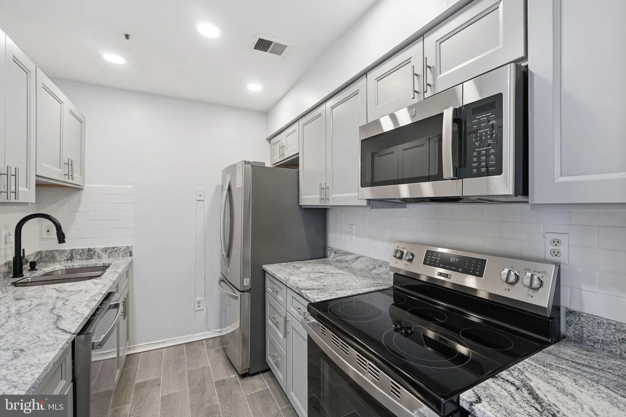 13408 Shady Knoll Drive Unit 308, Silver Spring, MD 20904 | MDMC2236414 ...