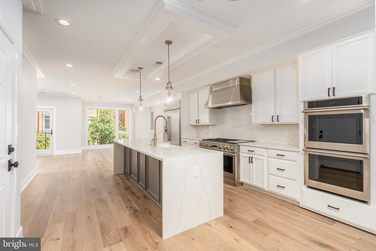1444 Belmont St Nw 201, Washington, DC 20009 for sale - Stessa