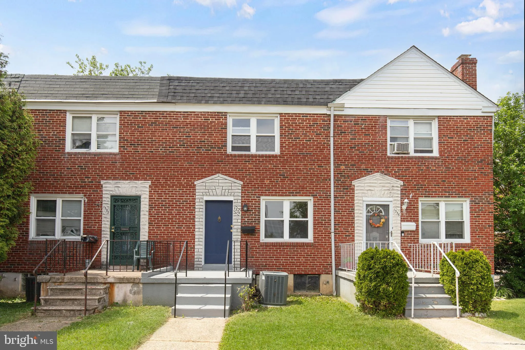 3443389859.jpeg?format=webp