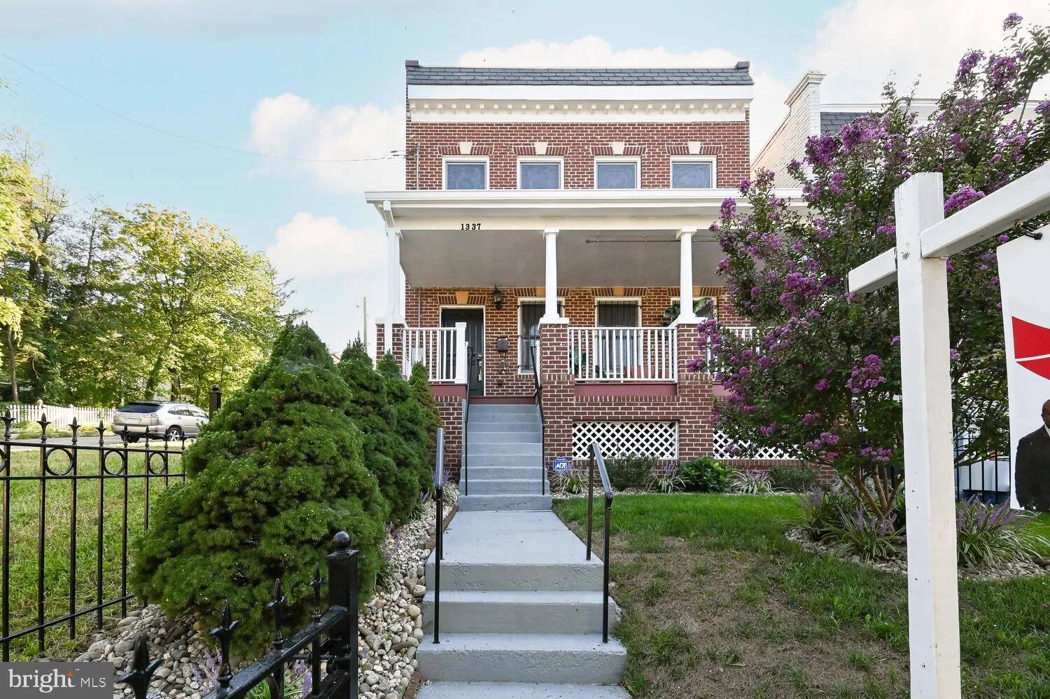 2773931026.jpeg?format=webp