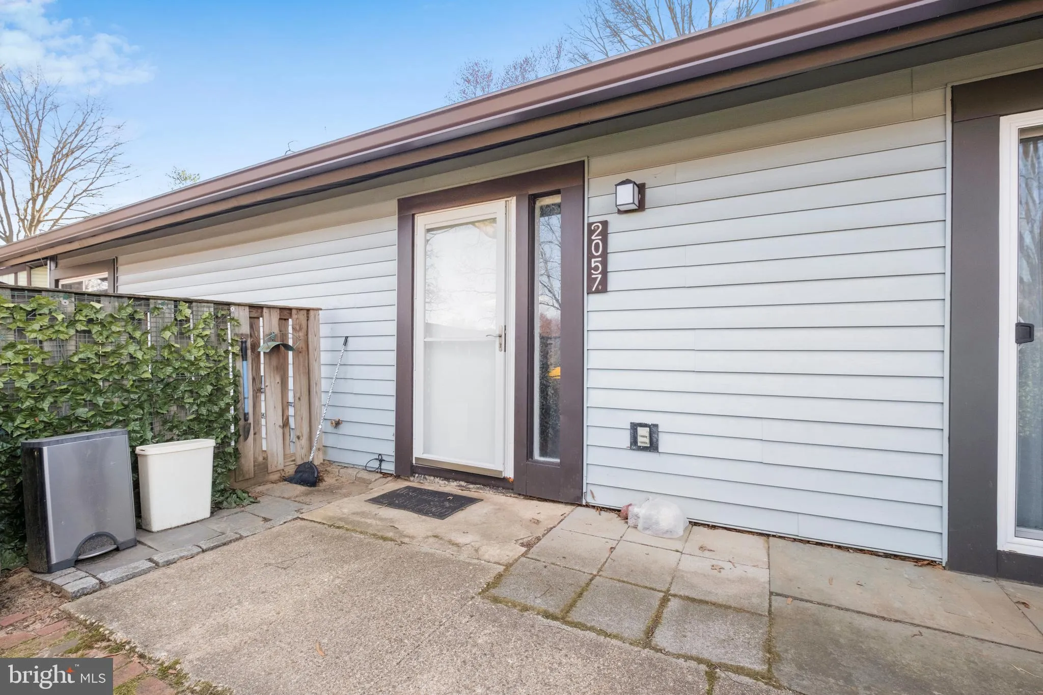 2057 Happy Lane, Crofton, MD 21114 | MLS MDAA2109946 | Listing ...