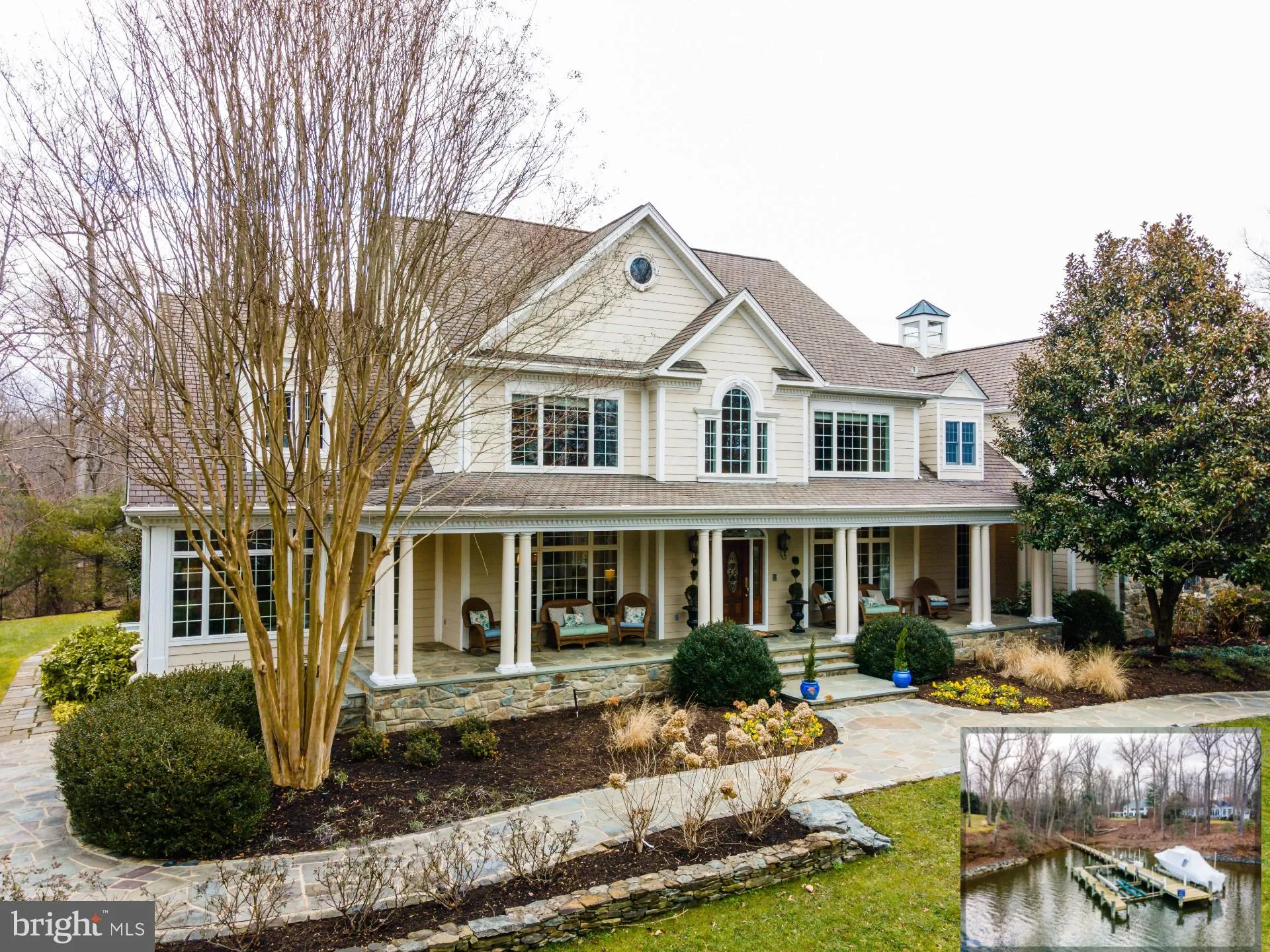 3965408600.jpeg?format=webp