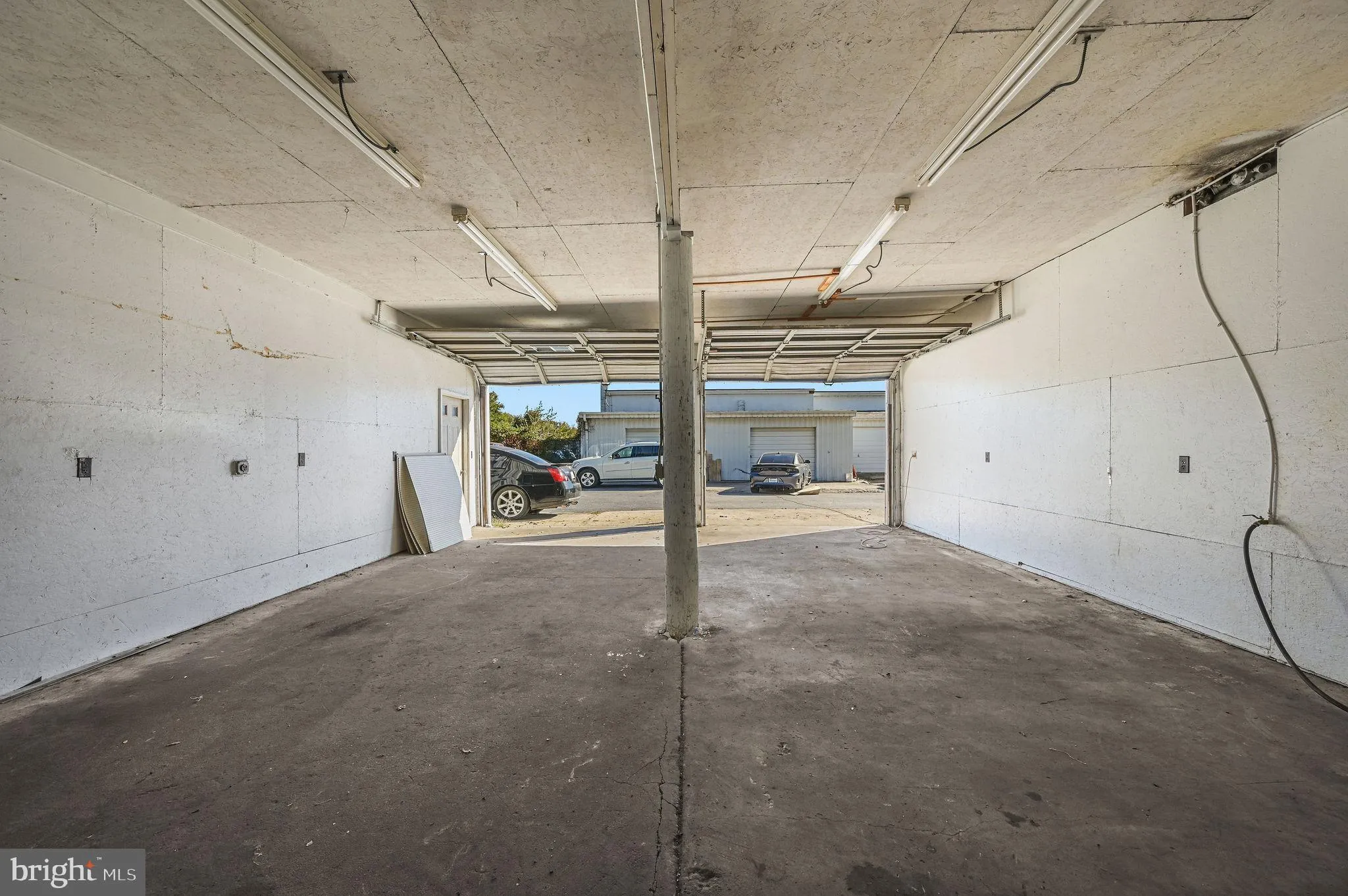 5382 North Dupont Highway, Dover, DE 19901 | DEKT2041912 | Nestfully