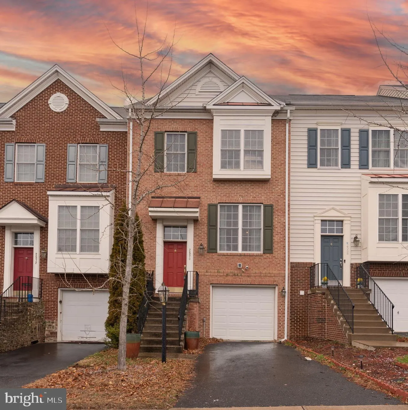 2570 Oak Tree Lane, Woodbridge, VA 22191 | MLS VAPW2065514 | Listing ...