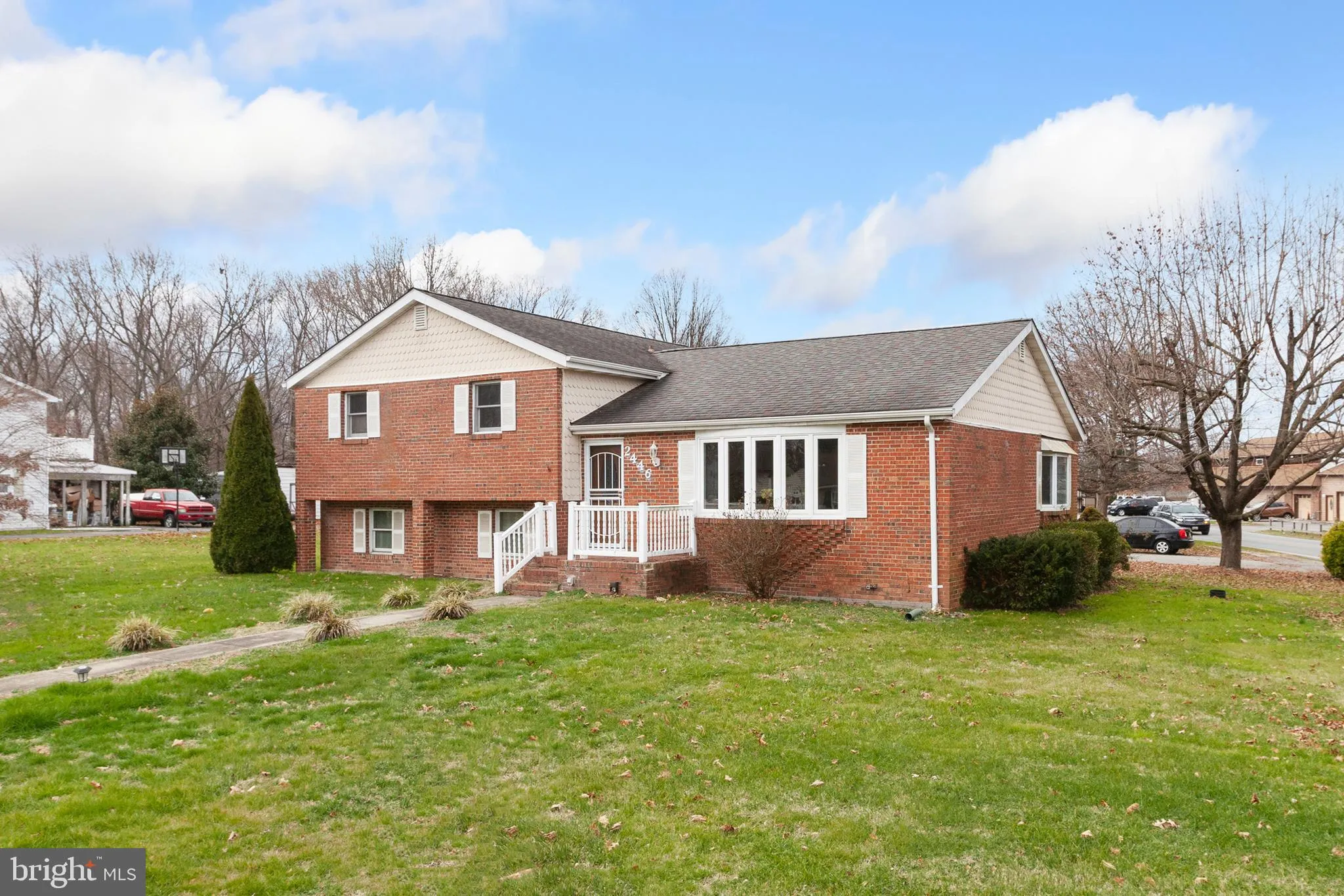 3059878443.jpeg?format=webp