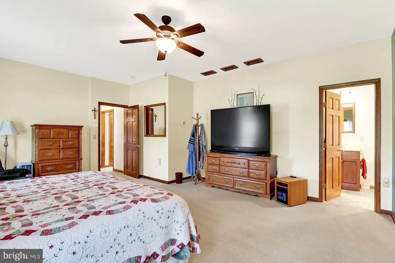 306 Glenview Road, Spring Grove, PA 17362 - MLS 1001646734 - Berkshire ...