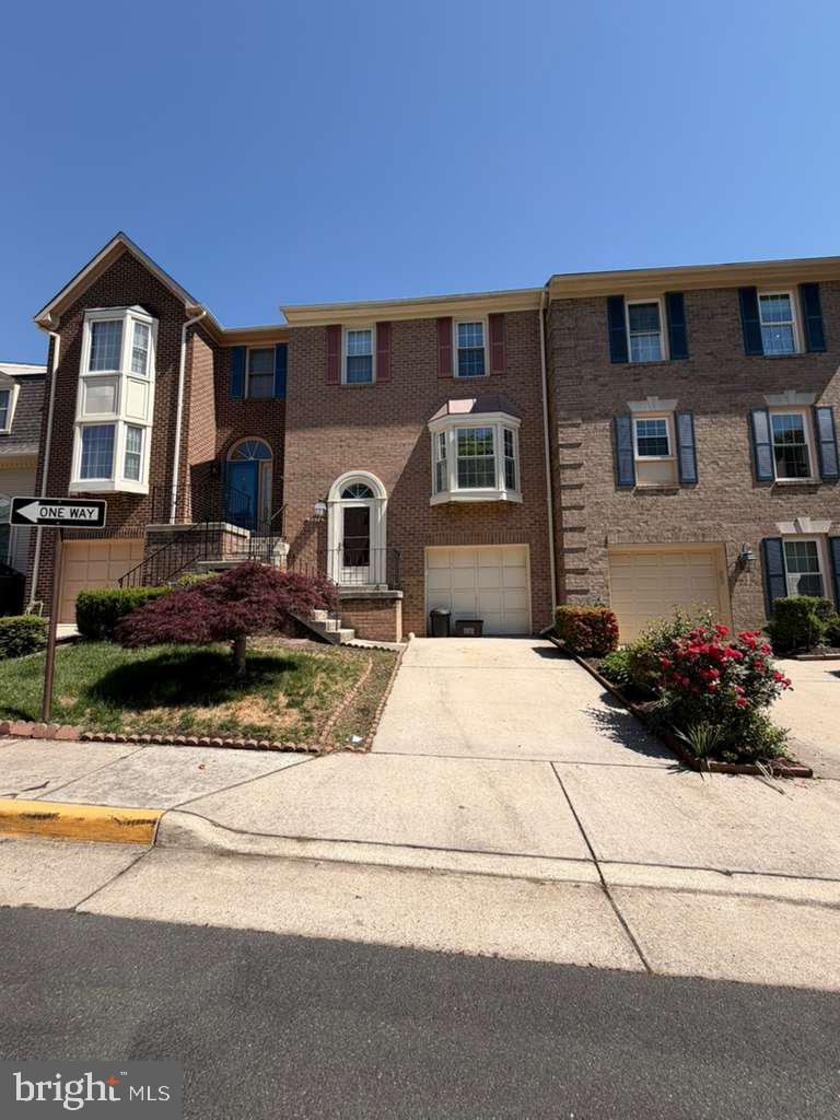 5976 Norham Drive For Rent, ALEXANDRIA, VA 22315 Townhouse | ByOwner