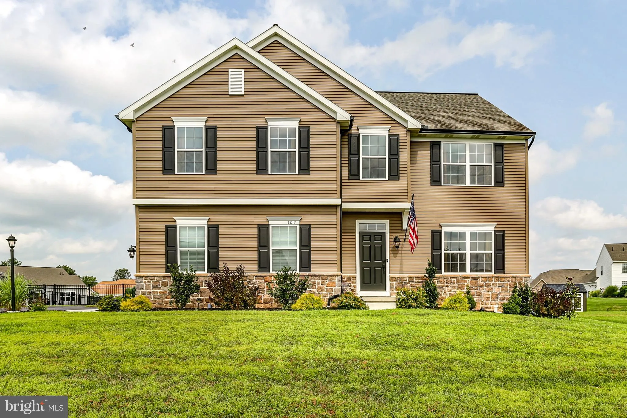 8090907.jpeg?format=webp