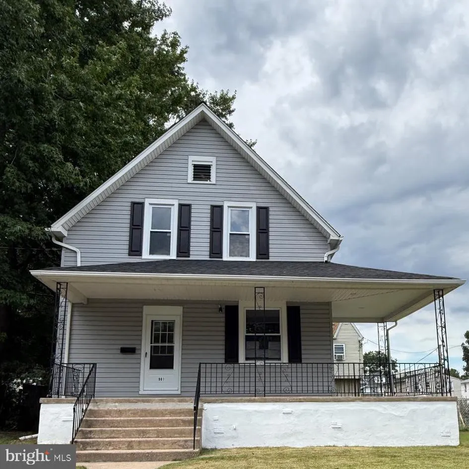 901 Bartram Avenue, Collingdale, PA 19023 | PADE2098886 | Nestfully