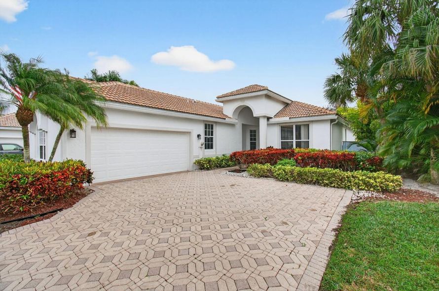 9140 Long Lake Palm Dr, Boca Raton, FL 33496 for sale - Stessa