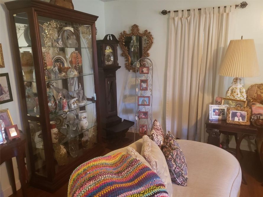 19720 Ne 10th Ct, Miami, FL 33179 for sale - Stessa