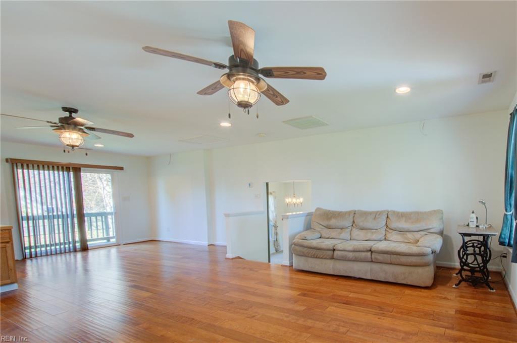 705 Dandy Loop Road, Yorktown, VA 23692 | MLS 10524576 | Listing ...