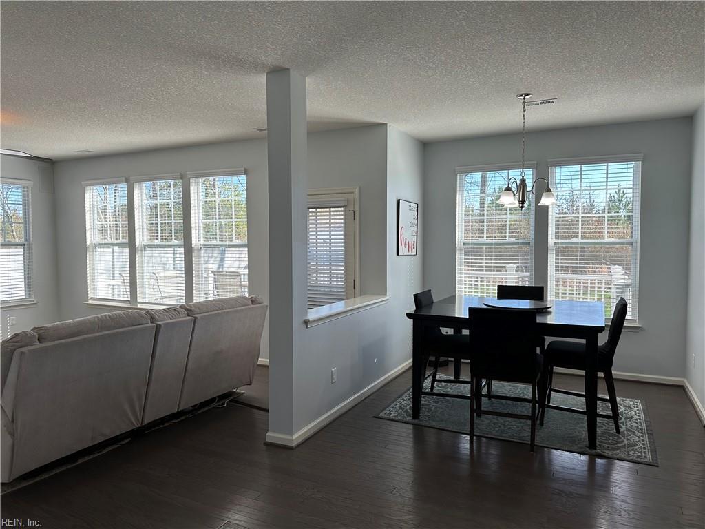 562 Wood Nymph Lane, Chesapeake, VA 23323 | MLS 10477009 | Listing ...