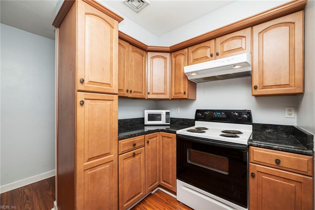1040 Spotswood Avenue Unit 105, Norfolk, VA 23507 | MLS 10467489 ...
