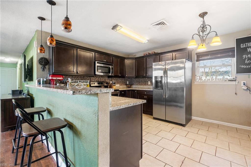 853 Kings Arms Drive, Virginia Beach, VA 23452 | MLS 10520351 | Listing ...