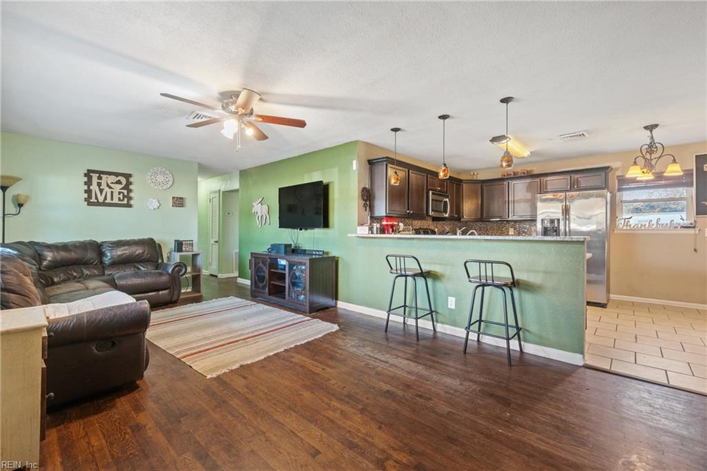 853 Kings Arms Drive, Virginia Beach, VA 23452 | MLS 10520351 | Listing ...