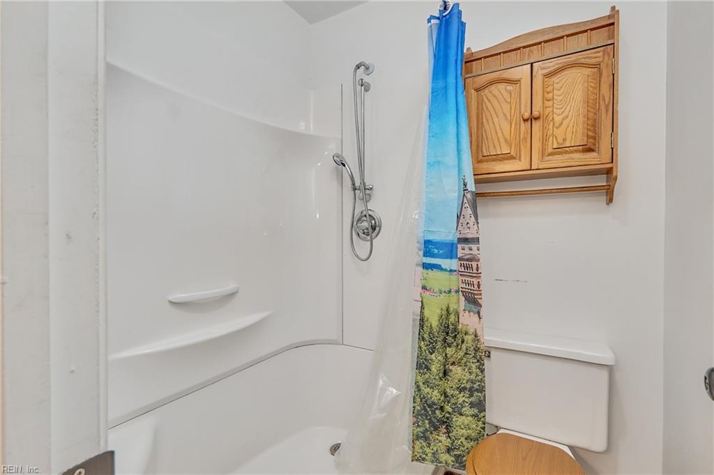 2616 Elon Drive, Virginia Beach, VA 23454 | MLS 10416123 | Listing ...