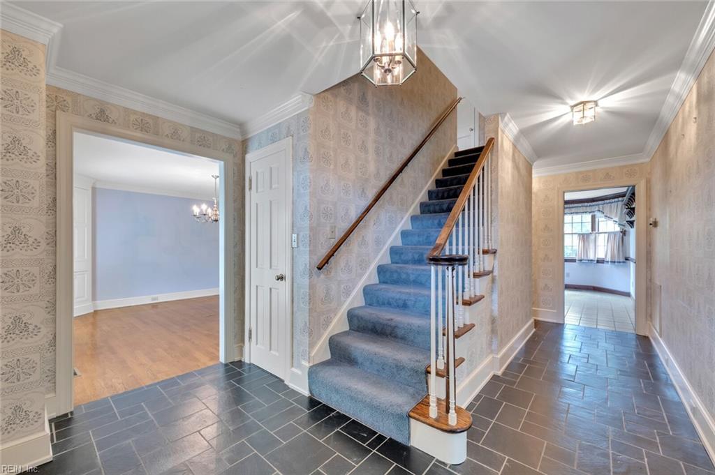 19 Paula Maria Drive, Newport News, VA 23606 | MLS 10525820 | Listing ...