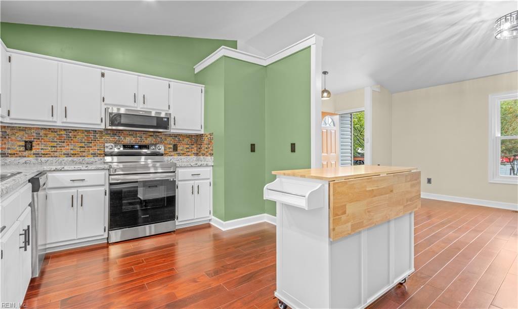 792 Gabriel Lane, Newport News, VA 23608 | MLS 10461140 | Listing ...