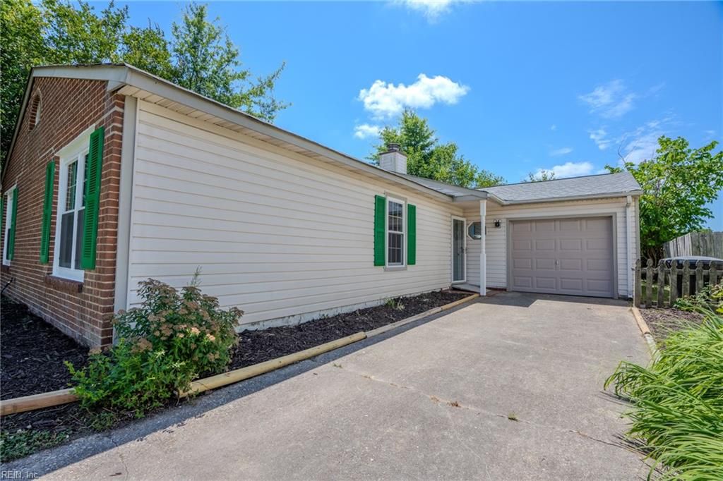 5152 Evesham Drive, Virginia Beach, VA 23464 | MLS 10538652 | Listing ...