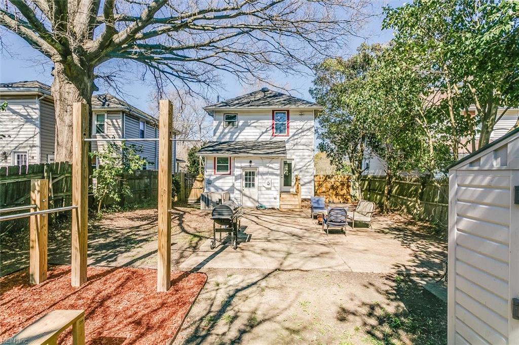 233 Forrest Avenue, Norfolk, VA 23505 | MLS 10425279 | Listing ...