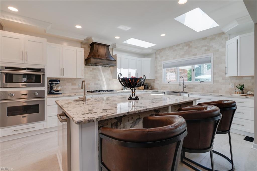 517 Croatan Hills Drive, Virginia Beach, VA 23451 | MLS 10483823 ...