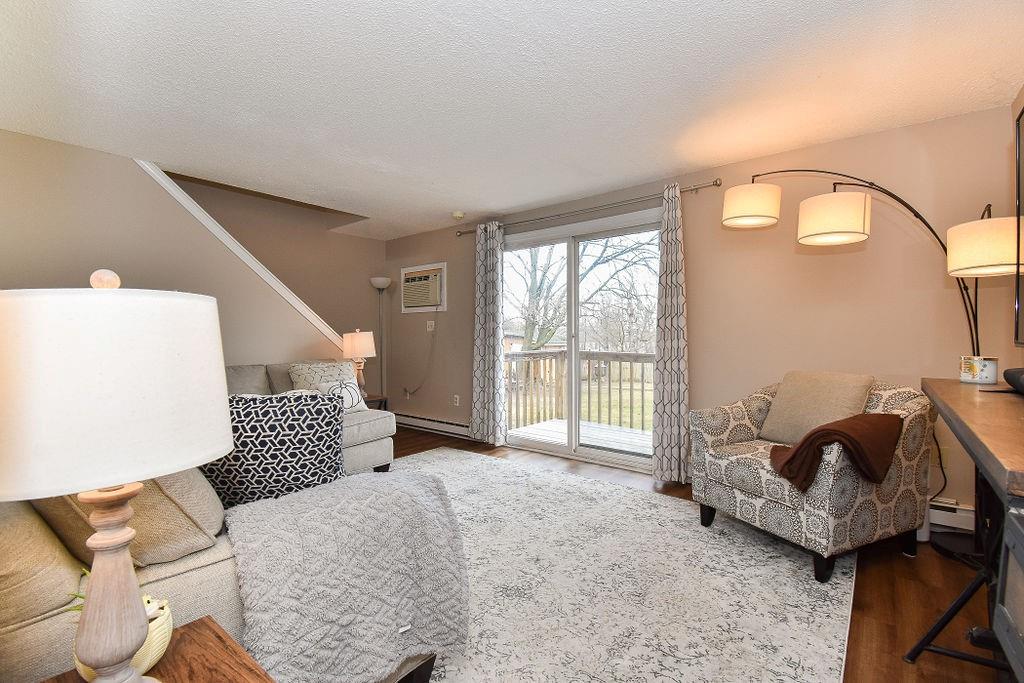 1588 Main Street Unit 10, West Warwick, RI 02816 | MLS 1327836 ...