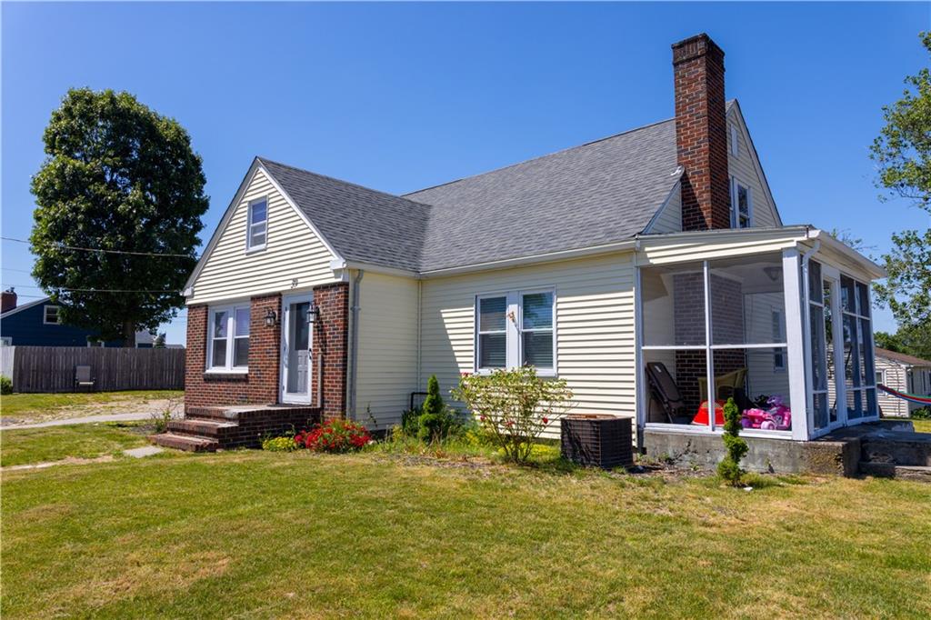 39 Rowe Avenue, Warwick, RI 02889 | MLS 1362560 | Listing Information | RILiving