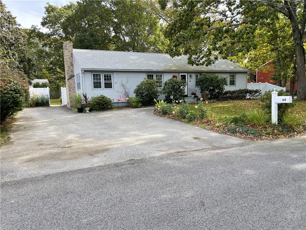 68 Spring Grove Avenue, Warwick, RI 02889 | MLS 1346071 | Listing ...