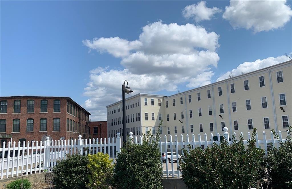 148 Bernon Street Unit 20, Woonsocket, RI 02895 | MLS 1318660 | Listing ...