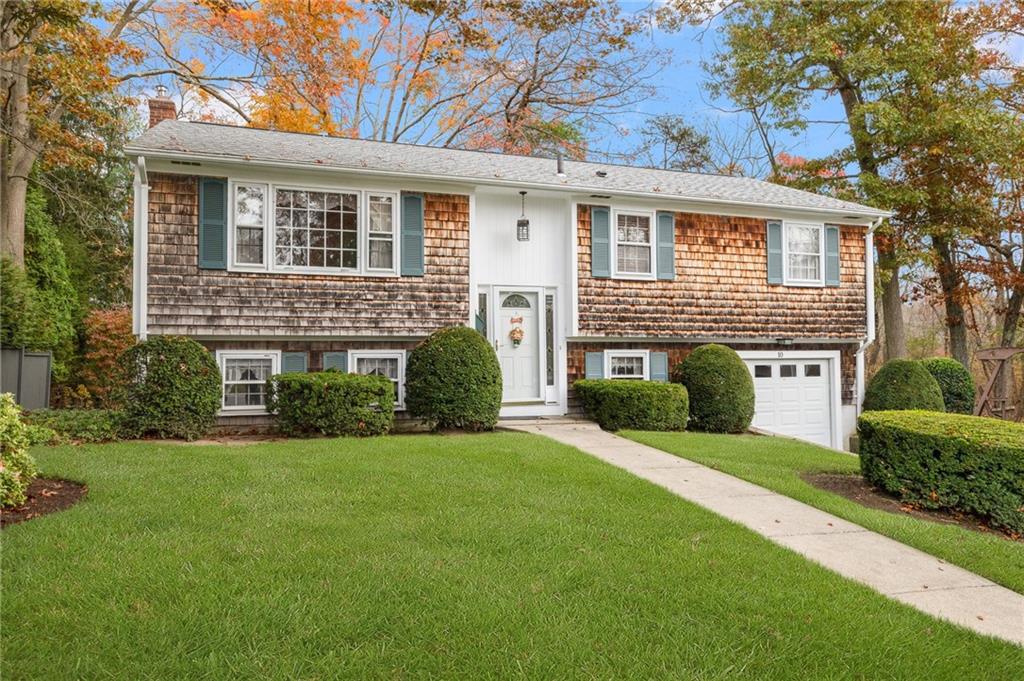 10 Cahir Court, Warwick, RI 02889 | MLS 1372412 | Listing Information ...