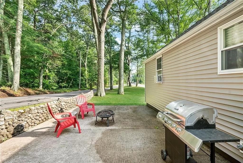 1544 Providence Pike, North Smithfield, RI 02896 | MLS 1352215 | Listing Information | RILiving