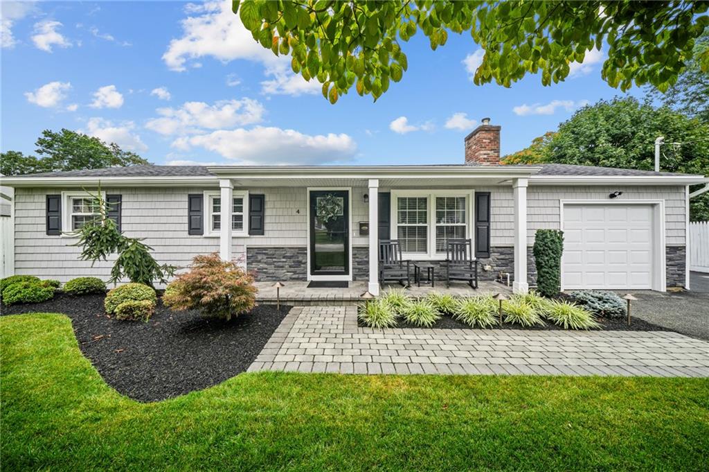 4 Claremont Street, Lincoln, RI 02865 | MLS 1341402 | Listing ...