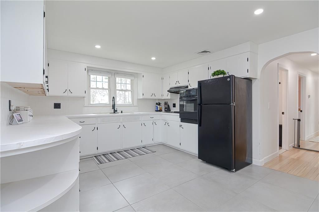 20 Rowena Drive, Johnston, RI 02919 | MLS 1355999 | Listing Information ...