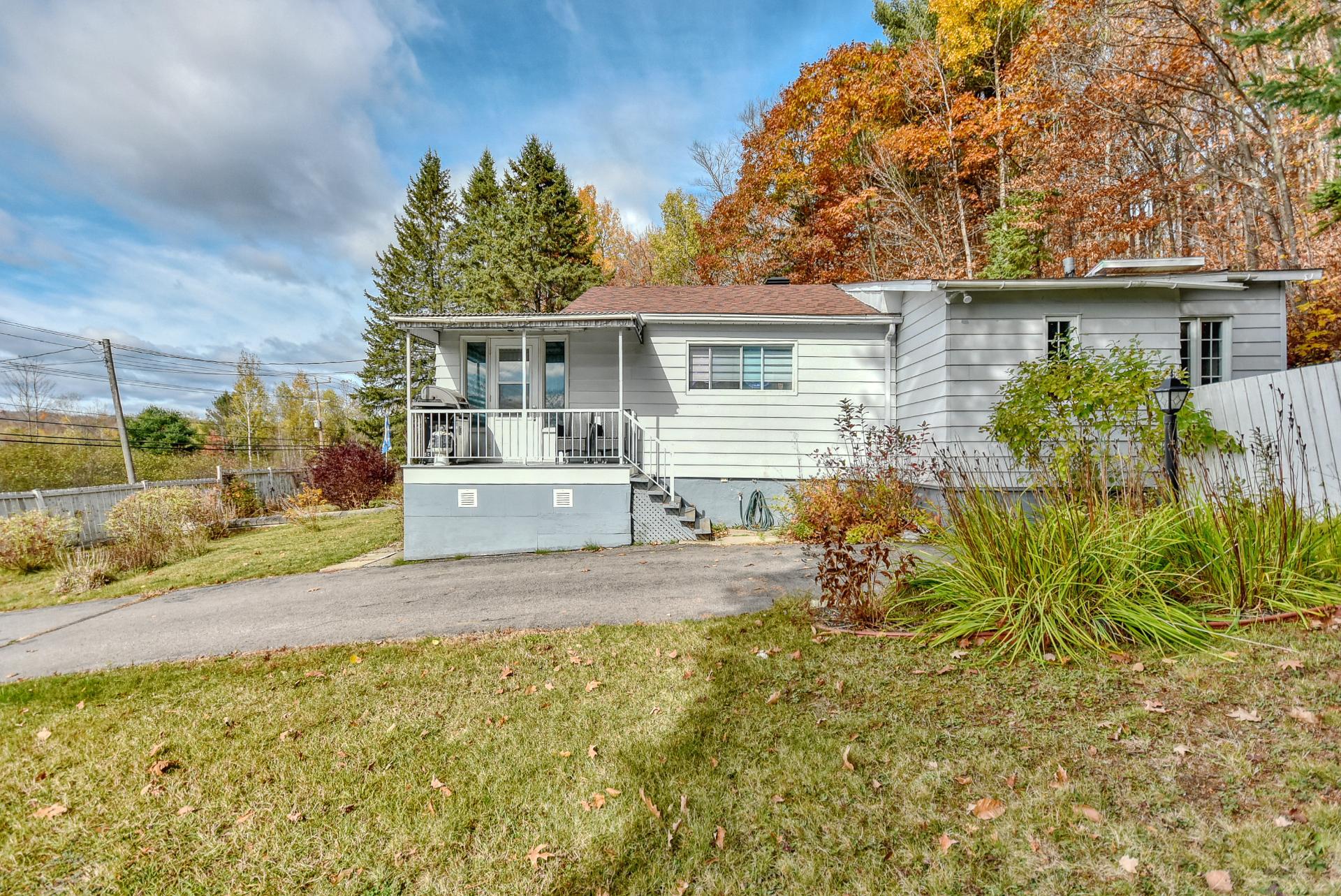 2925 Route 335, Saint-Calixte, QC, J0K 1Z0, CA | Single Family ...