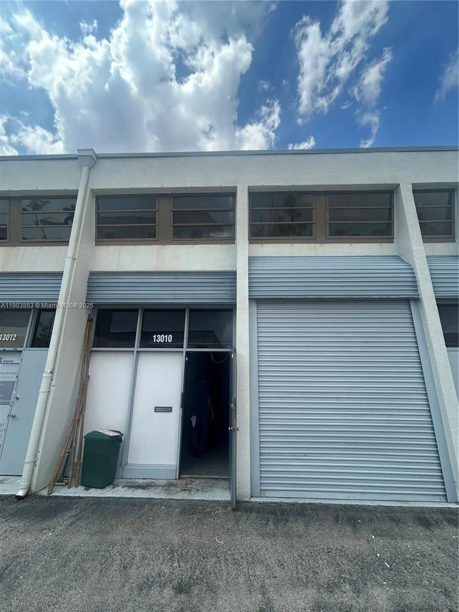 13008 SW 120th St Unit 5, Miami, FL 33186 | A11903853 | Nestfully