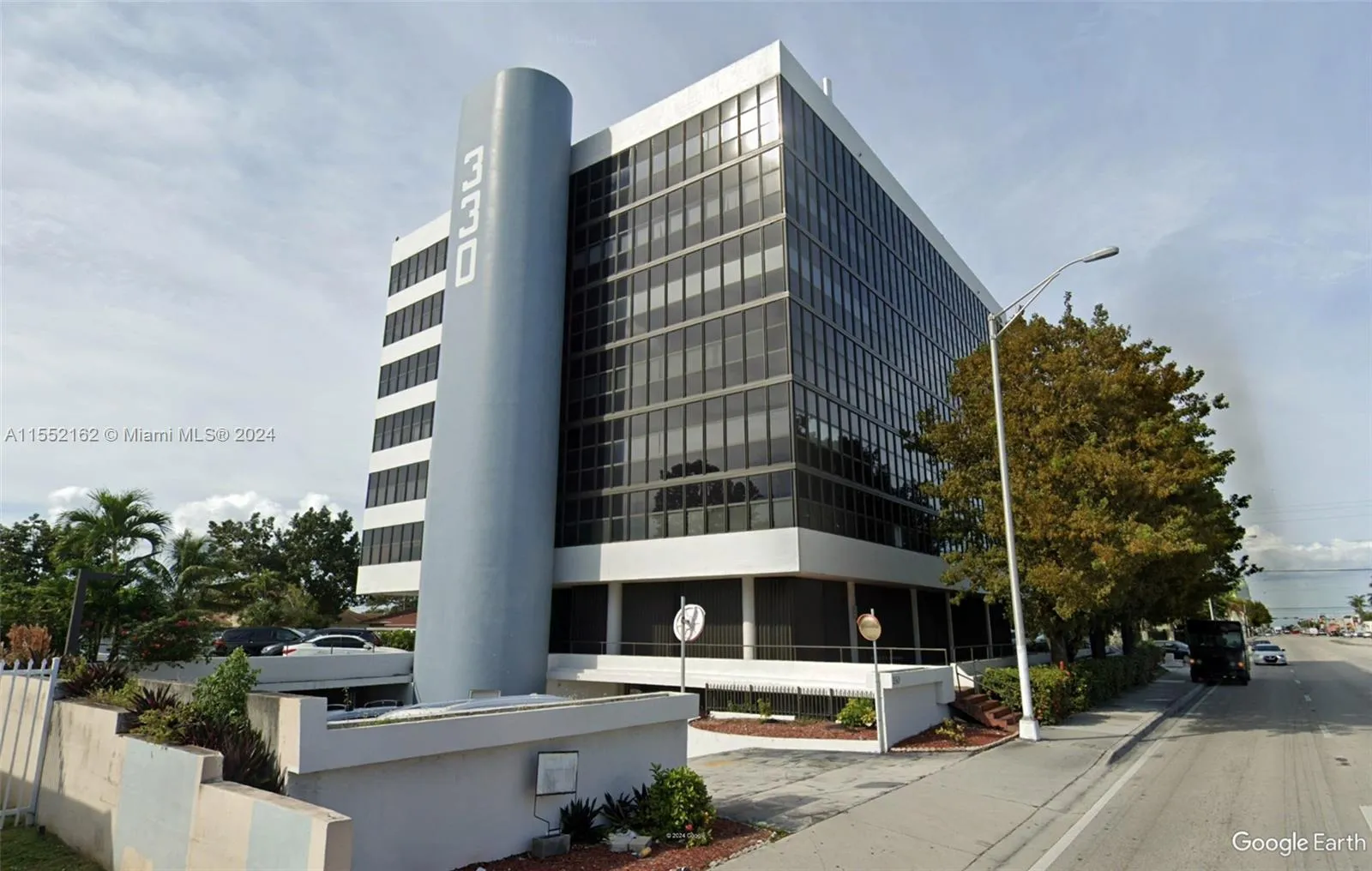 330 SW 27th Ave Unit 405, Miami, FL 33135 | MLS A11552162 | Listing ...