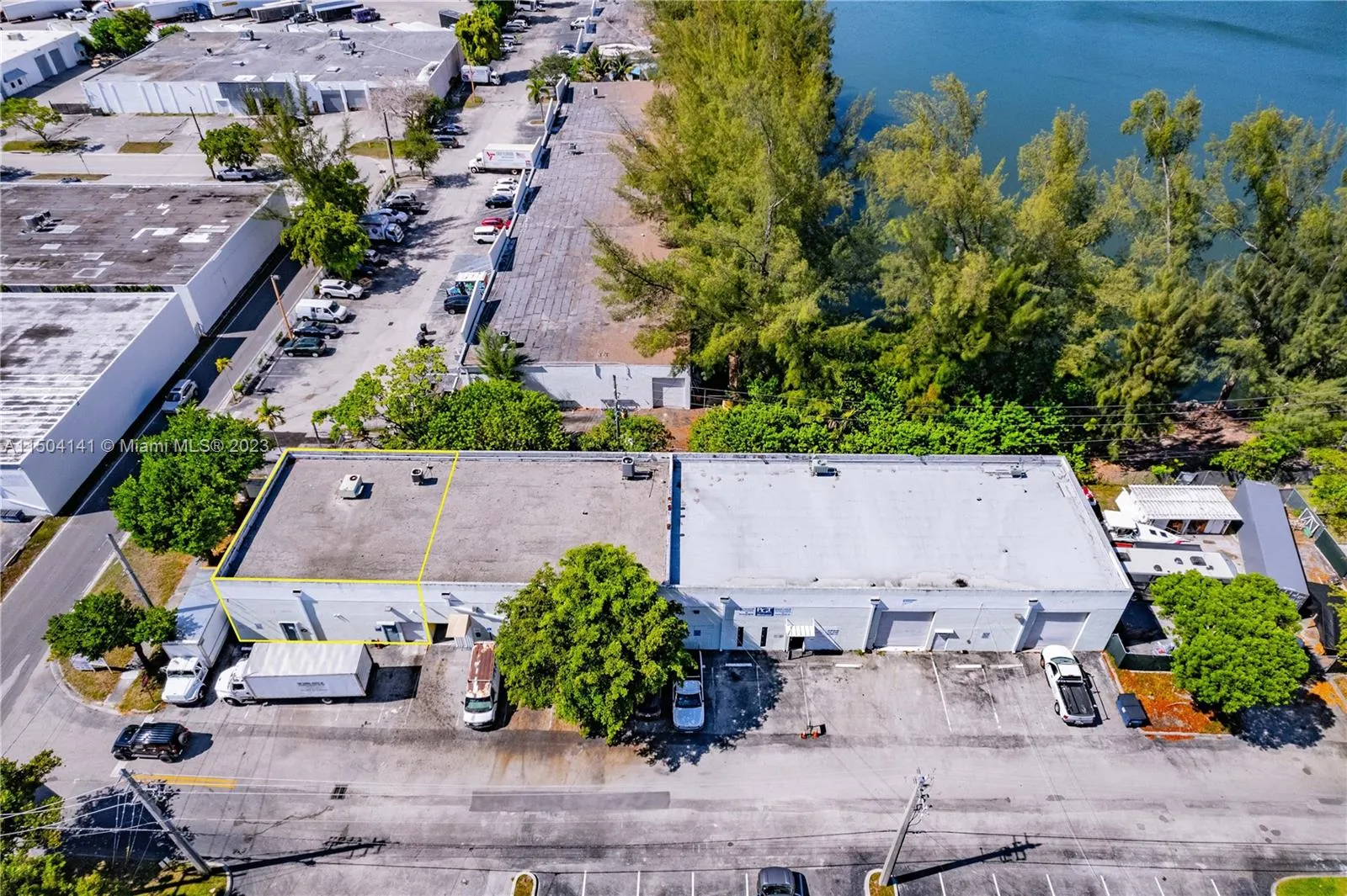 1020 NW 1st Ct 1, Hallandale Beach, FL 33009 | MLS A11504141 | Listing ...