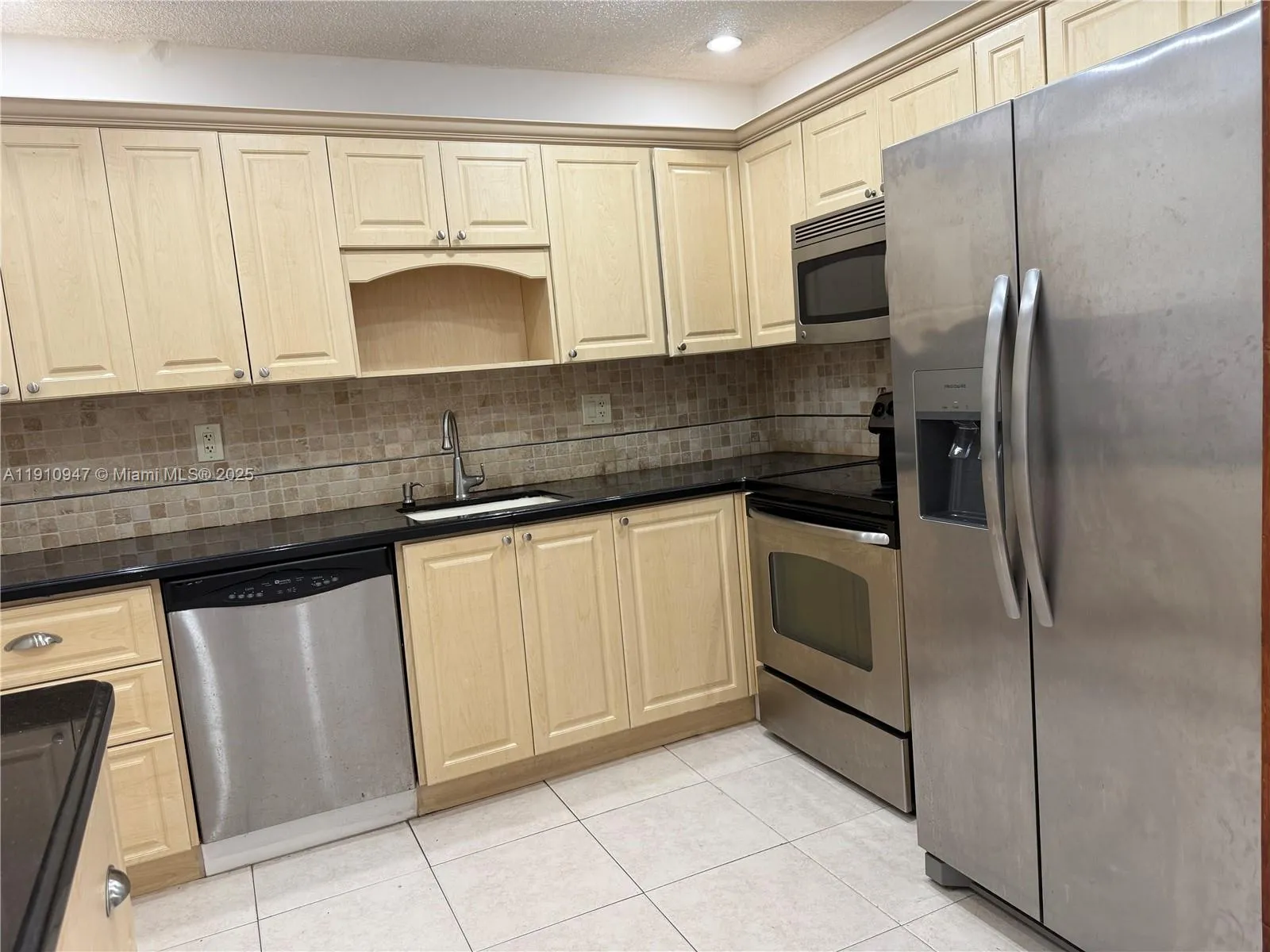 12810 SW 43rd Dr Unit 115-B, Miami, FL 33175 | A11910947 | Nestfully