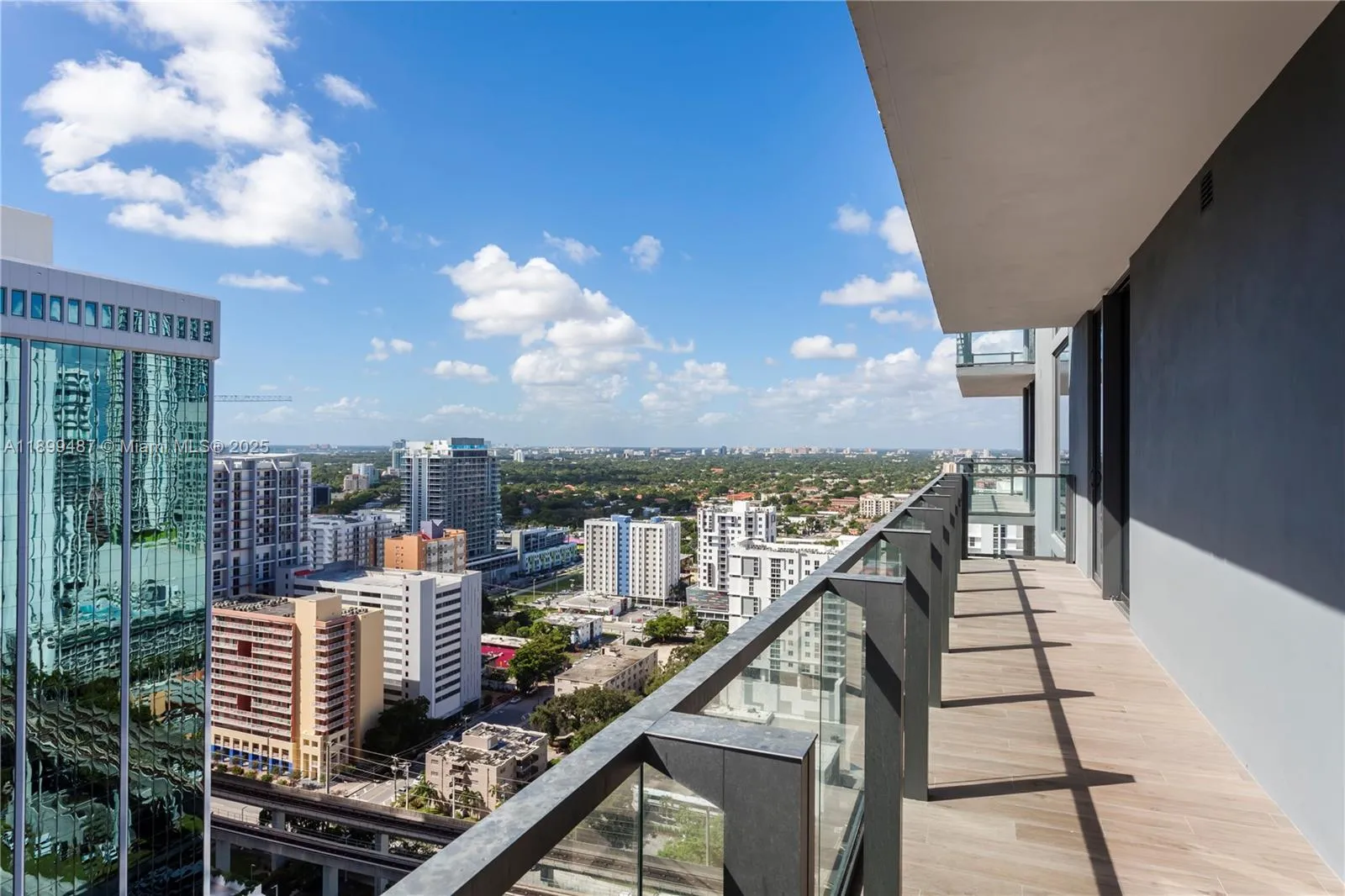 88 SW 7th St Unit 2101, Miami, FL 33130 | A11899487 | Nestfully