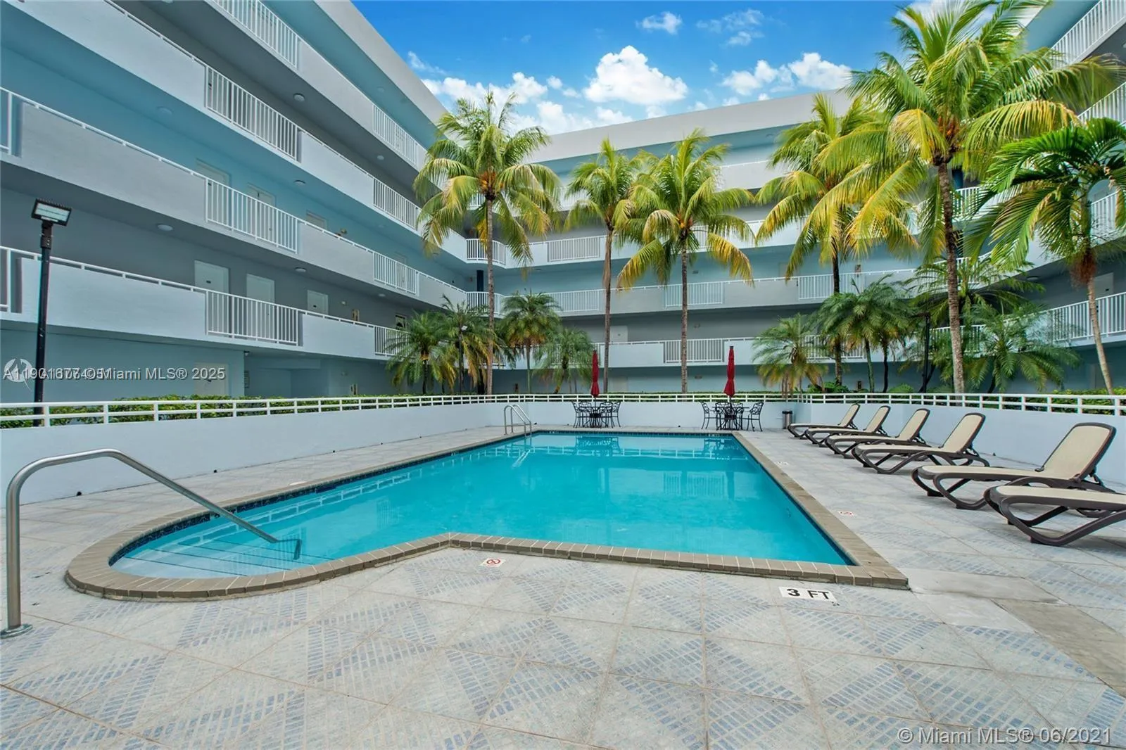 8251 NW 8th St Unit 414, Miami, FL 33126 | A11901677 | Nestfully