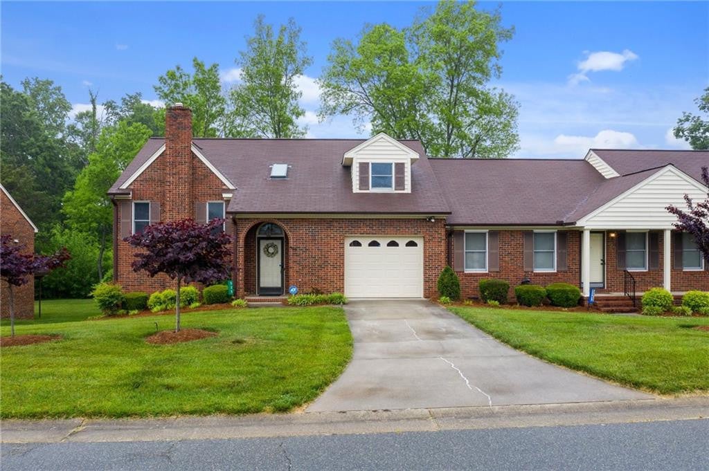 525 Wildwood Lane, Graham, NC 27253 - MLS 123131 - Berkshire Hathaway ...