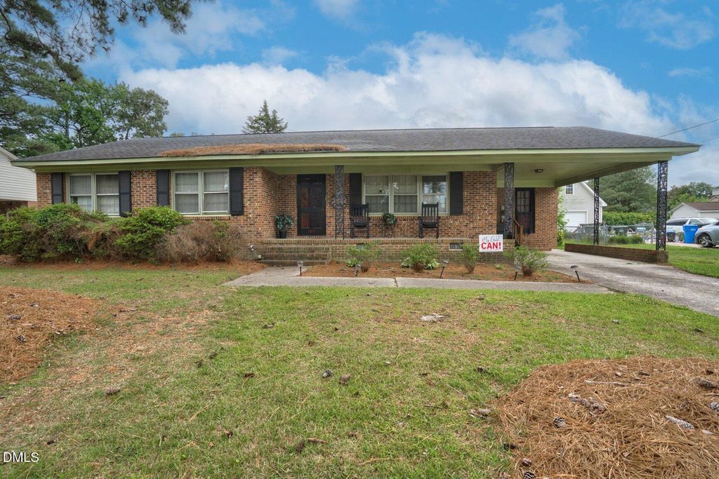 1811 Delwood Drive W, Wilson, NC 27893, MLS #10170099 - Howard Hanna ...