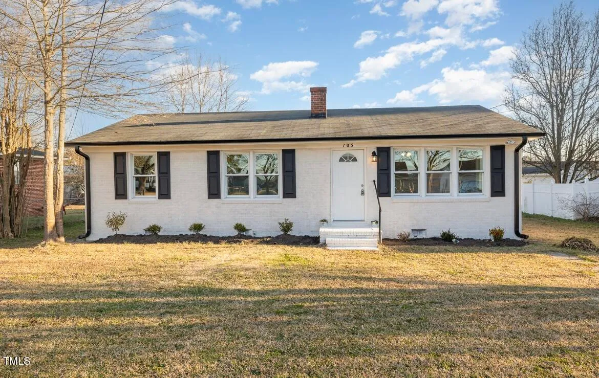 141608911.jpeg?format=webp