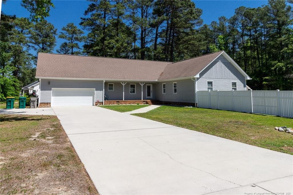 111 Bee Gee Road, Lumberton, NC 28358, MLS #LP702185 - Howard Hanna