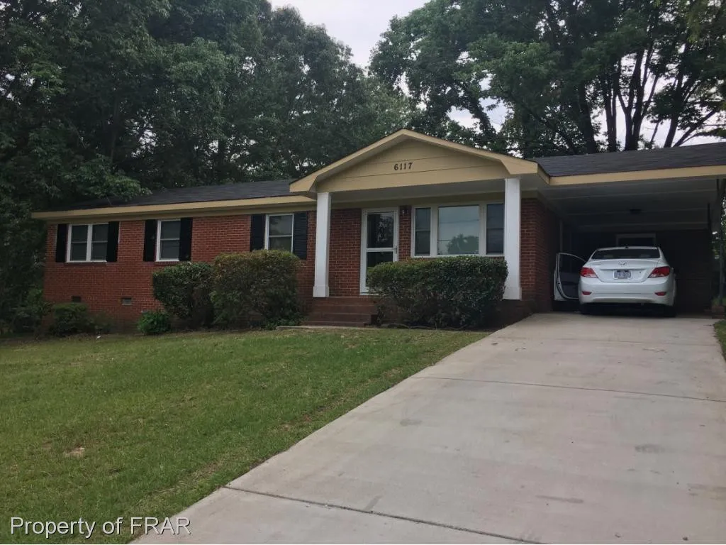 762119786.jpeg?format=webp